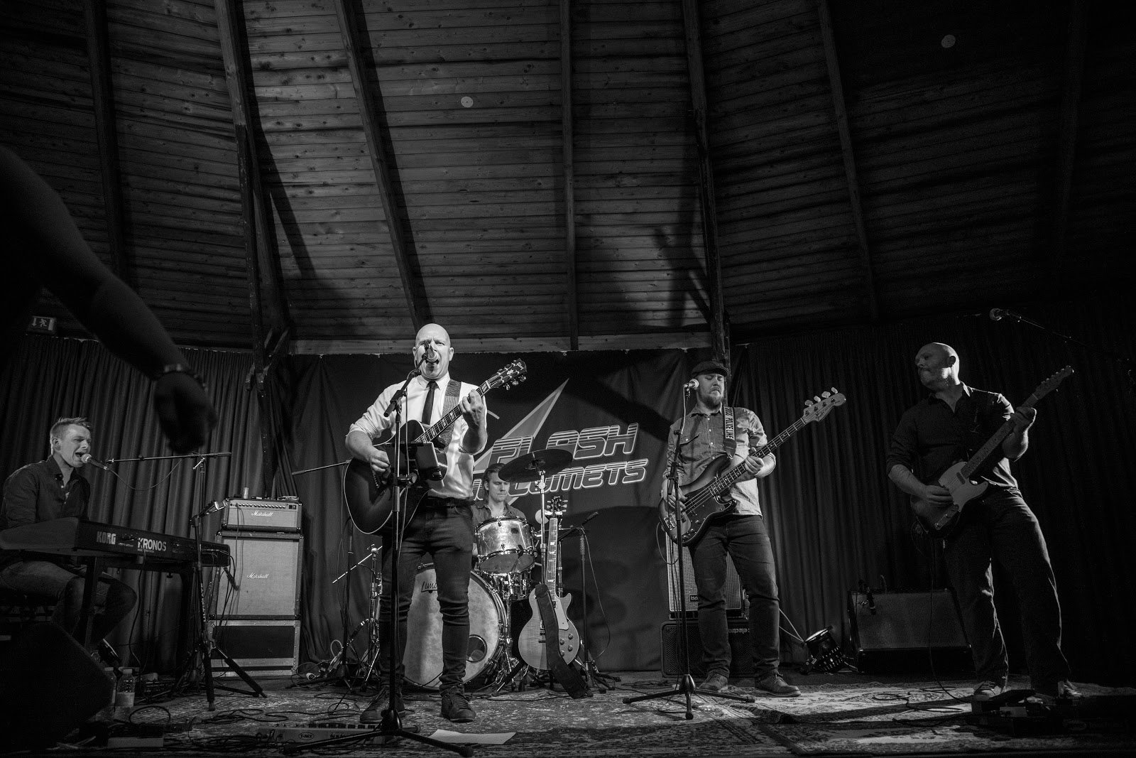 Historien om Jack Flash & the Comets | Jack Flash and the Comets